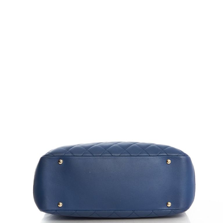 Chanel Carry Chic Tote | Handbag Clinic